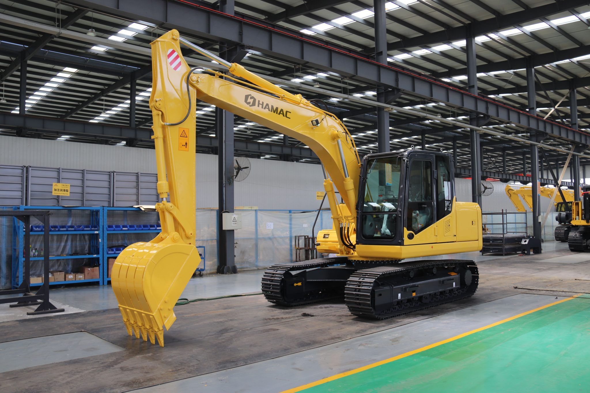 Medium Size Excavators: Versatility and Efficiency- HAMAC